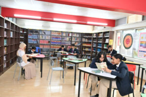 Book a Tour 1 - The Apple International School